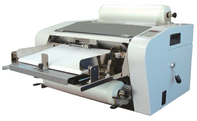 商品説明 ホットラミネーターRevo-T14専用のロールフィルムです 商品名 Revo-T14用ロールフィルム 50μ 265mm(4本) 内容量 1セット4本 サイズ 巾サイズ:265mm 厚み:50μ 長さ:150m カラー 使用方法・...