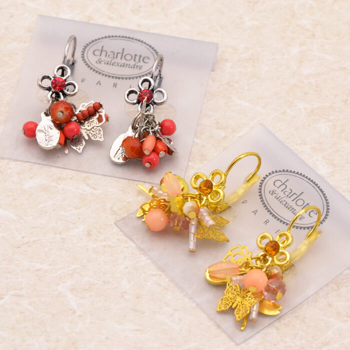 商品詳細材質真鍮、プラスチックサイズ約4x2cm重さ重さ約3g(片方)ご注意ご視聴のモニターにより、実際の色と異なって見える場合がございます。また写真は原寸大ではございません。細部パーツの仕様は予告なく変更となる場合がございます。多少画像と...