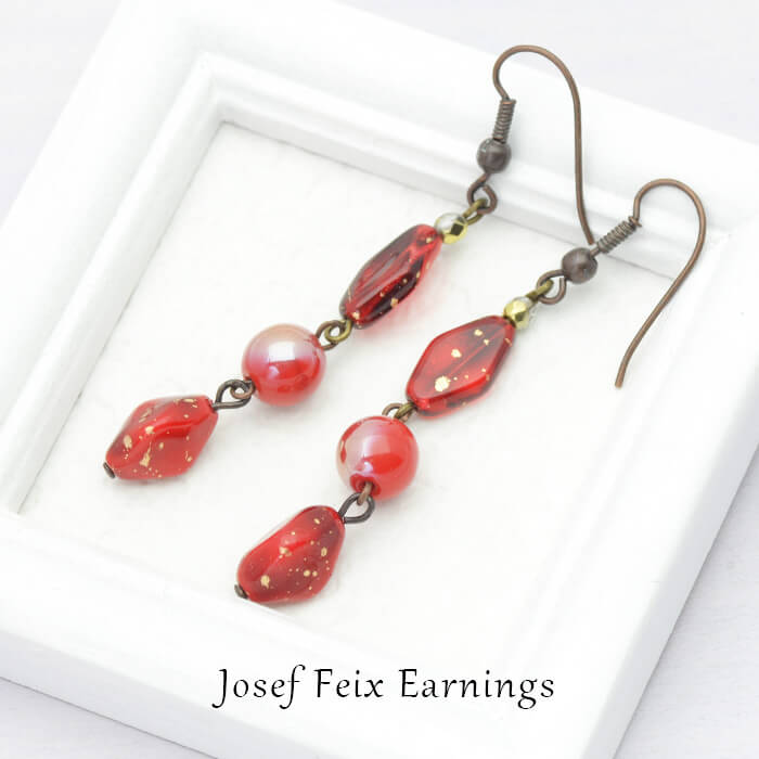 商品詳細材質真鍮、ガラスサイズ約6.5x1.8cm重さ重さ約222g(片方)ご注意ご視聴のモニターにより、実際の色と異なって見える場合がございます。また写真は原寸大ではございません。細部パーツの仕様は予告なく変更となる場合がございます。多少...