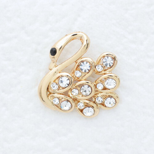 商品詳細材質合金、ガラスサイズ約1.7x1.9cm重さ約5gご注意ご視聴のモニターにより、実際の色と異なって見える場合がございます。また写真は原寸大ではございません。細部パーツの仕様は予告なく変更となる場合がございます。多少画像との違いがあ...