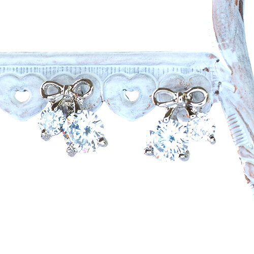 商品詳細材質合金、ガラスサイズ約1x1cm重さ重さ約1g(片方)ご注意ご視聴のモニターにより、実際の色と異なって見える場合がございます。また写真は原寸大ではございません。細部パーツの仕様は予告なく変更となる場合がございます。多少画像との違い...