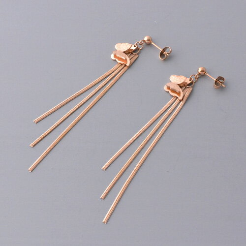 商品詳細材質合金サイズ約8.5x1.2cm重さ重さ約2g(片方)ご注意ご視聴のモニターにより、実際の色と異なって見える場合がございます。また写真は原寸大ではございません。細部パーツの仕様は予告なく変更となる場合がございます。多少画像との違い...