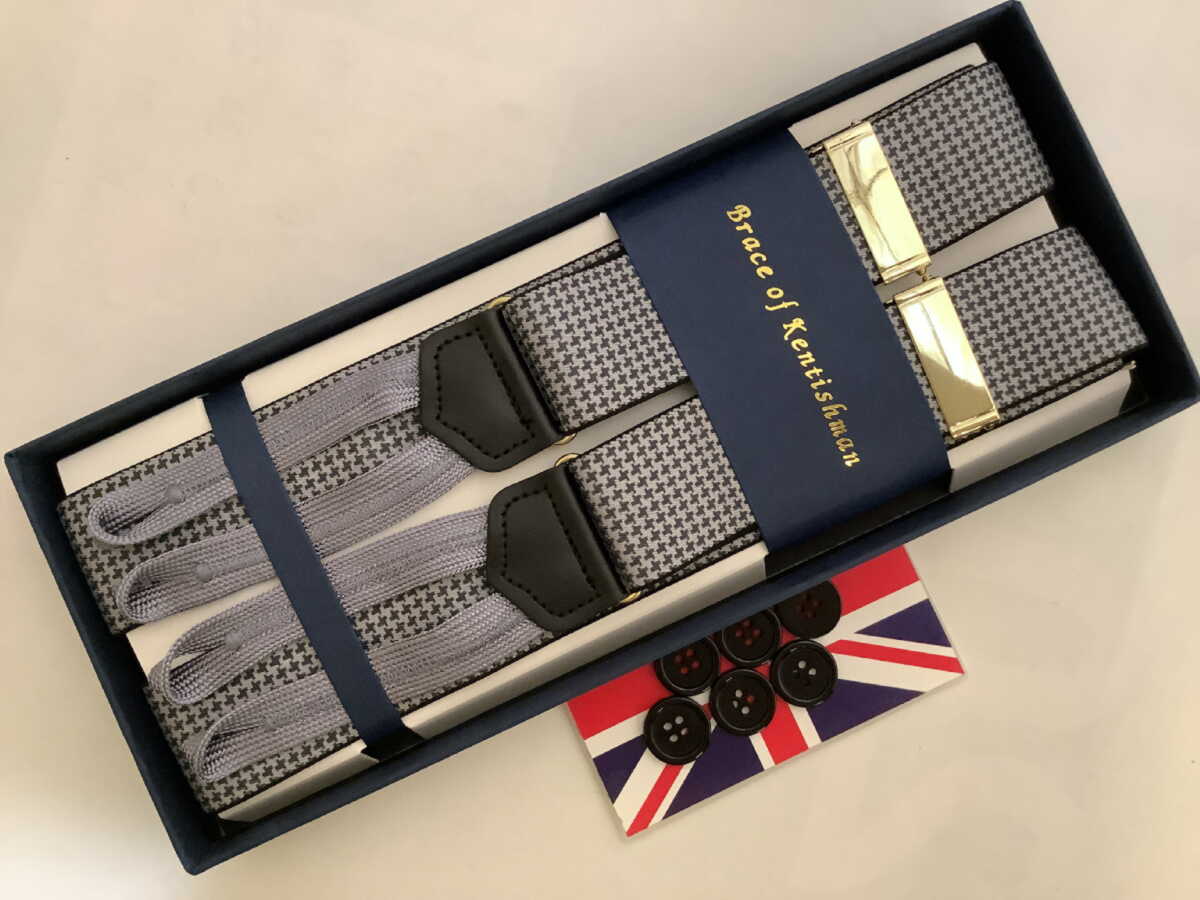 1820年英国創業アルバートサーストン製品(当店取り扱い主力商品)をお手本に発注したBraceof Kentishman謹製オリジナルクラシック6ボタン留エラステックwithブレイドエンドブレイスです。TommyHilfiger,Engli...