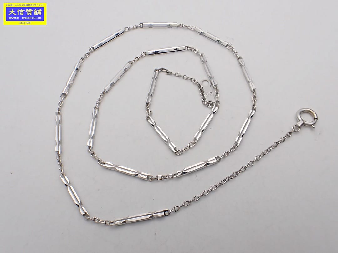 商品の詳細 &nbsp;商品名 K14 ホワイトゴールド 切子チェーンネックレス 44cm 6.11g 中古B+ 【送料無料】 &nbsp;管理番号 C-9531 &nbsp;特徴 &nbsp;参考価格 &nbsp;刻印・製造番号【原産国】...