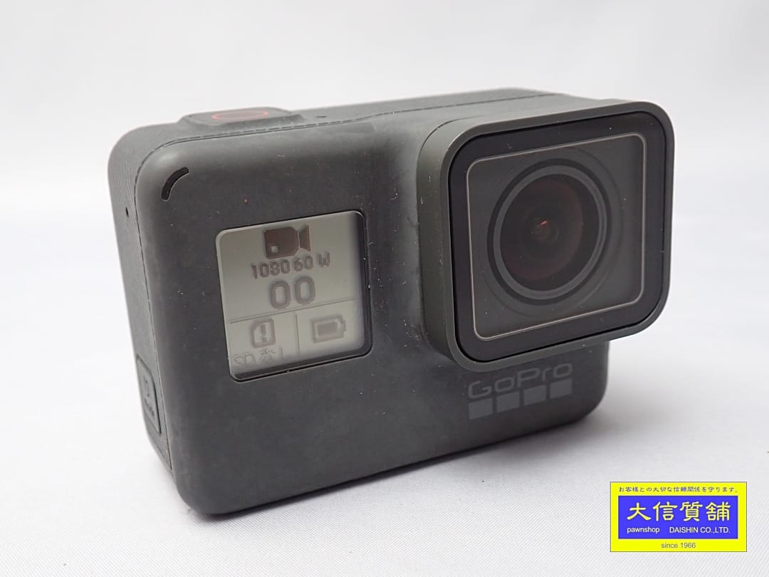 商品の詳細 &nbsp;商品名 GOPRO HERO5 ゴープロ ヒーロー5 アクションカメラ CHDHB-501-RW 中古B 【送料無料】 &nbsp;管理番号 D-2491 &nbsp;特徴 タッチスクリーン搭載の耐久性に優れた防水デ...
