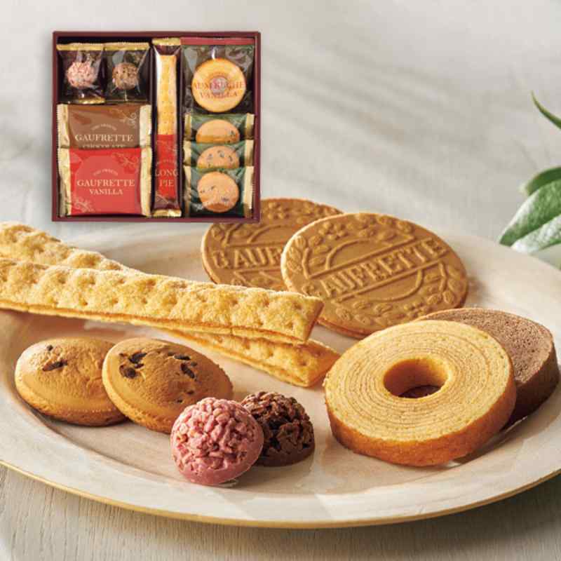 商品内容 チョコチップクッキー×3、ロングスティックパイ×1、バウムクーヘン（バニラ）×1、ゴーフレット×2（バニラ・チョコ×各1）、チョコレートクランチ×2（ミルク・ストロベリー×各1） メーカー品番ZSA-10R 加工地日本 包装種別区...