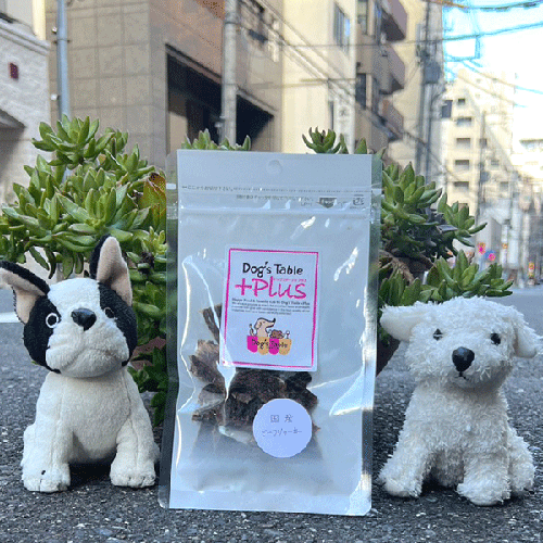 【商品スペック】 ■成分値 粗蛋白質 65.0％以上、 粗脂肪 10.0％以上、 炭水化物 1.0％以下、 粗繊維 5.0％以下、 水分 17.0％以下 ■カロリー：380kcal / 100g ■原材料：国産牛肉 ■内容量：17g ■原産...