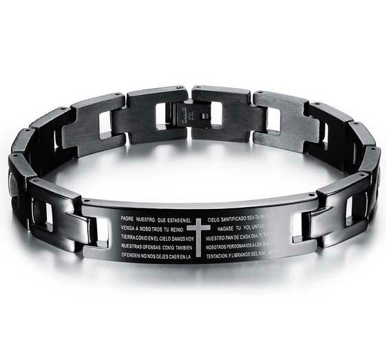 ※サイズ 【幅】：10mm 【厚さ】：5mm 【腕周り】：210mm 【重さ】：35g 【素材】：ステンレス オールブラックカラーのステンレス製ブレスレットです。 ブラックカラーと十字架、英語のデザインがマッチ しており、デザイン性が抜群に...