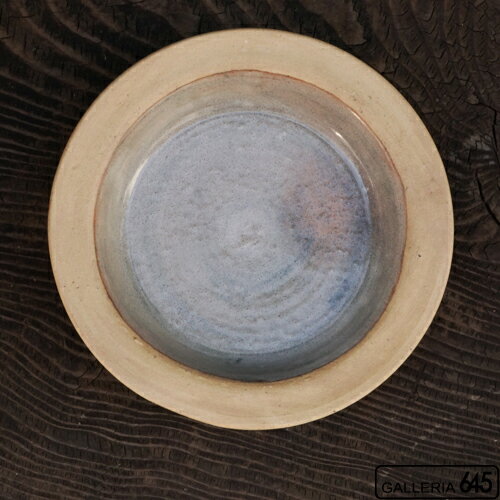 素敵な色味のリム皿です。 ※この商品は一つ一つ手作りのため、色サイズ形状が個々により若干異なります。 ※画像用に使用されている商品をお届けできない場合がございます。 商品詳細 ------------------------------ 商...