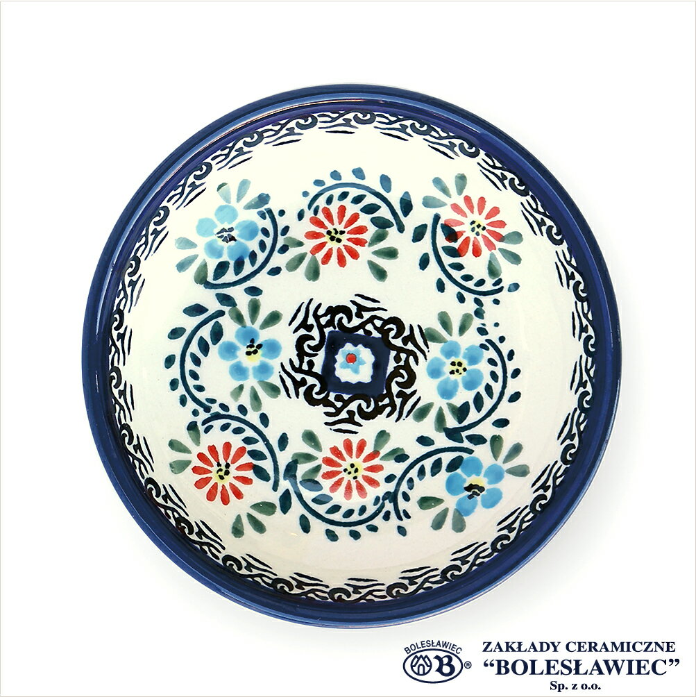 ポーランドザクワディ ボレスワヴィエツ陶器社の小皿です。 縁の立ち上がりがありますので、豆皿のように使用したり、クッキーなどのお茶うけに使用したり、色々と活躍しそうです。 サイズ-直径：約12cm/高さ：約3cm/容量：0.1L 電子レンジ...