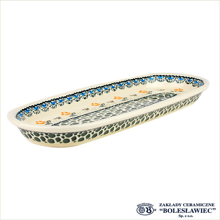 ポーランド ザクワディ ボレスワヴィエツ陶器社のオーバルプレートです。 和食に合わせやすい長細いお皿で,縁の立ち上がりが約2cm程ありますので煮汁等も大丈夫です。 食器としてだけでなく、アクセサリー置きとしてもかわいいです。 サイズ：全長:...