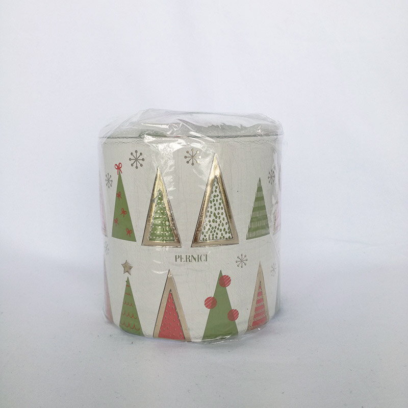 1892年、ジョヴァンニ・ペルニチがイタリアのベルガモ地方のアルザーノ・ロンバルに、セレーリア・ペルニシ・キャンドル工場を設立し、スタートしたブランドPERNICI。研究を積み重ね、新しい技術で特許を取得し、国際企業と繁栄し続けてきました。...