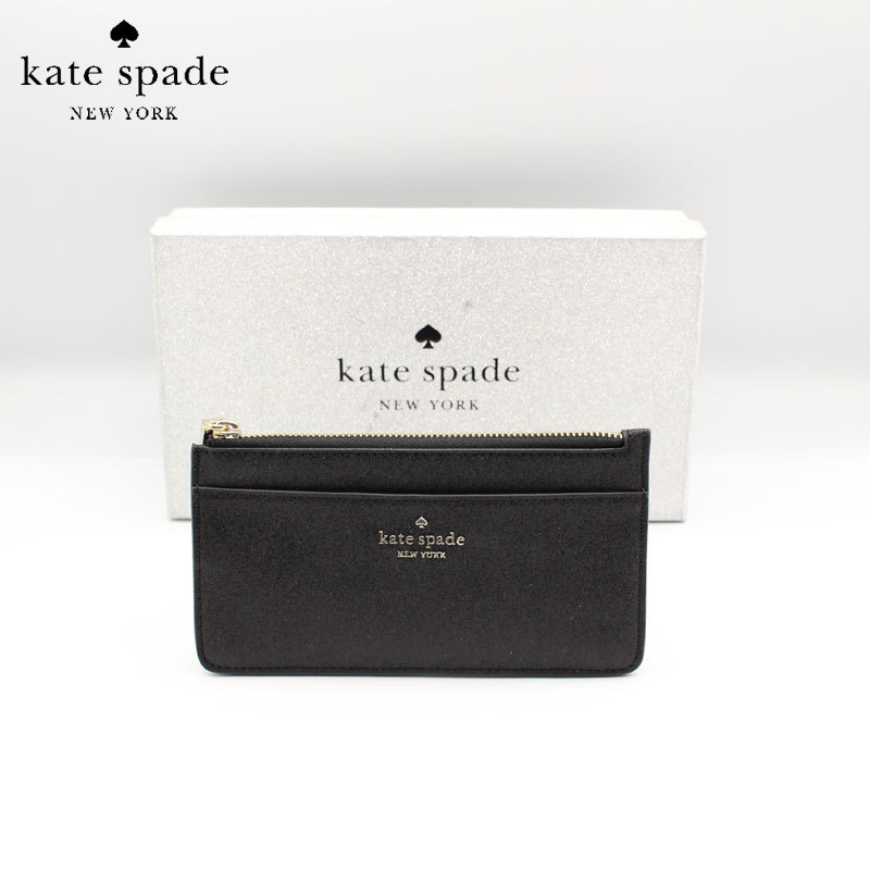 Kate Spade Tinsel Boxed Large Slim Card Holder 【サイズ】 ・縦：9cm ・横：16cm ・幅：マチなし 【仕様】 開閉方法：ファスナー 内側：- 外側：カード入れ×7 フリーポケット×2 【素...