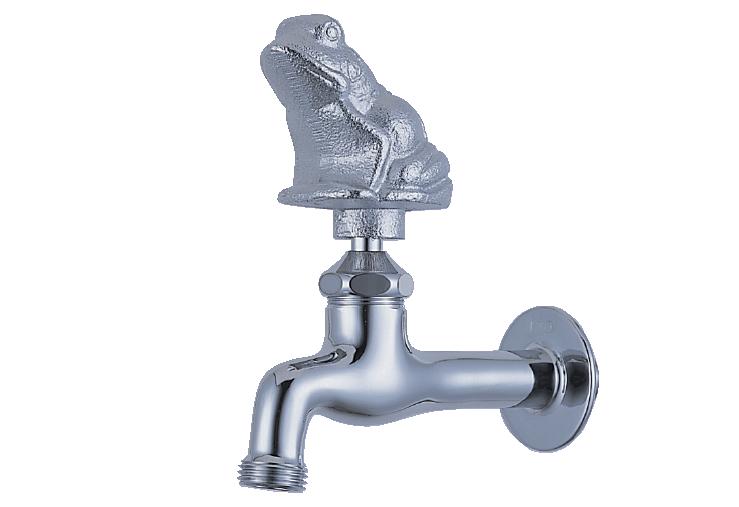 　>> Product / 製品情報 商品名 ガーデニング胴長横水栓（カエル/クロム） 認証登録 JWWA水道法基準適合品 製造 日本 仕様 壁付け用単水栓 材質：[本体]青銅　[ハンドル]青銅 吐水口パーツ別売り ネジ規格：P...