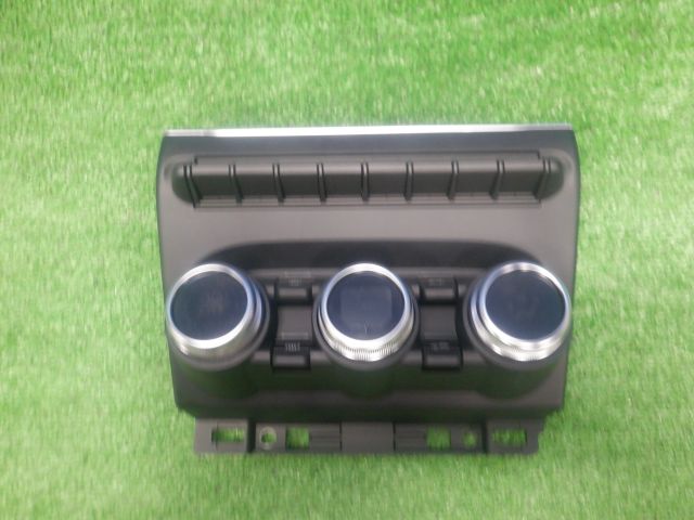 【商品情報】動作確認済 車名/グレード ルノー ルーテシア/Eテックフルハイブリッド 型式 5AA-BJAH4MH 型式類別 20283-0011 車体番号 VF1RJA006N08419## 年式 2023/03 走行距離 11455km...