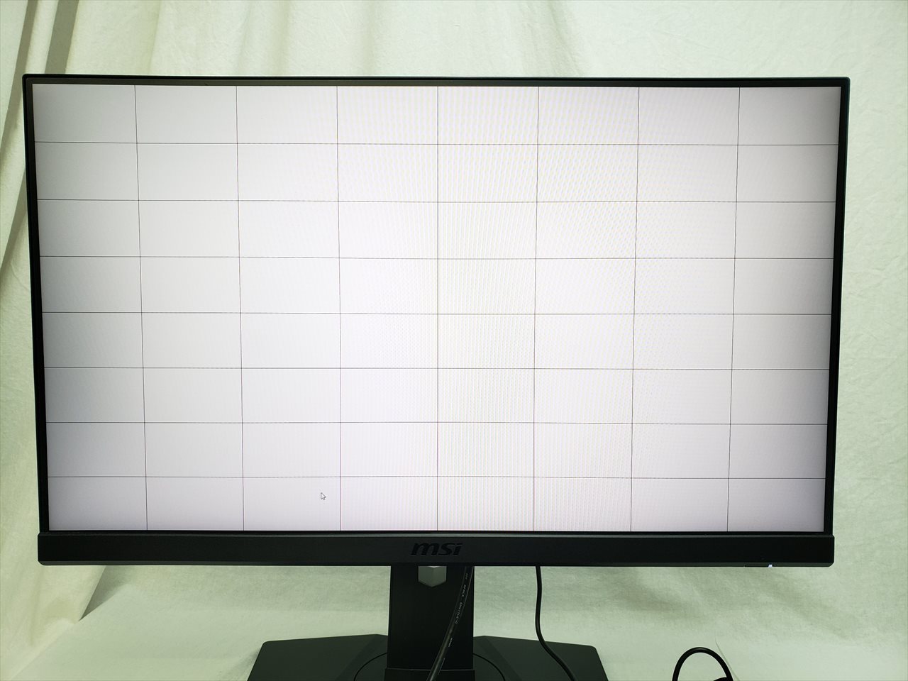 23.8インチ、144Hz対応ゲーミングモニター、フルHD（1920x1080）、IPS、コントラスト比　1000：1、輝度：250cd/m2、視野角：(左右/上下)：178/178、画素ピッチ 0.274mm、応答速度：1ms（MPRT）...