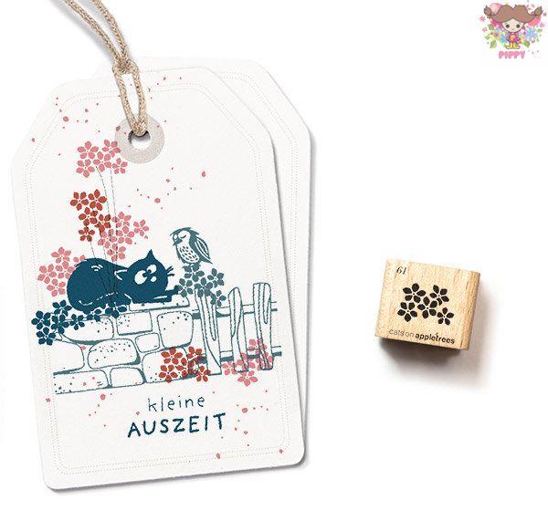 商品詳細 商品名 四角形スタンプ 柄名 Blossom 61 - Forget-me-not 商品説明 木製　四角形スタンプ。 押しやすいシャープとどことなく愛らしいアンティーク調のデザイン。手帳やカードメイキング、プレゼント包装など用途は...