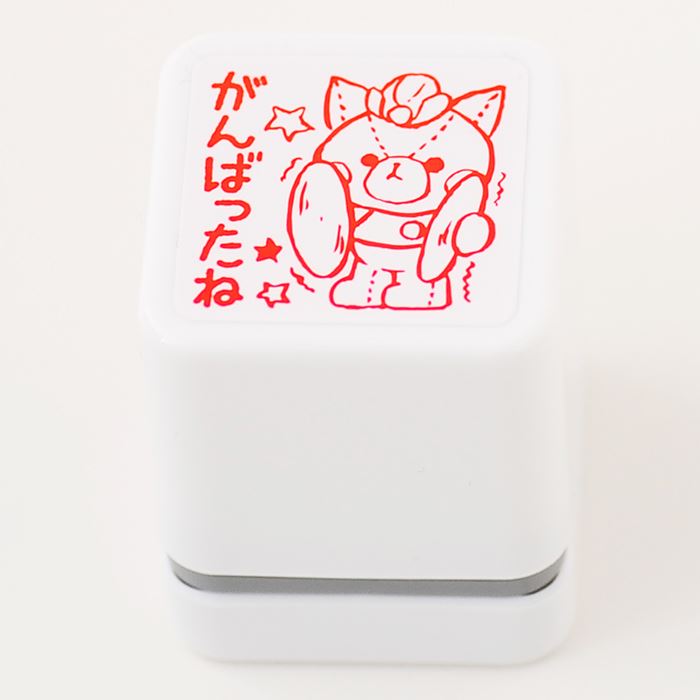 ちょっと大きめのお仕事スタンプです。 インクバッドいらずの浸透印で、簡単にポン！ 商品明細 素材 pp 本体サイズ 横35mm×縦35mm高45mm 　（絵柄サイズ：25mmx25mm） インク色；朱色 ※メーカー希望小売価格はメーカーカタ...