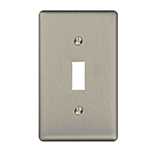 この商品は御発注時の在庫状況により記載のお届け日とは異なる場合がございます。お急ぎの場合は在庫状況を事前にお問い合わせください。 WS9561 パナソニック 工事用配線器具・電材　埋込スイッチ新金属プレート　（1連） 電材商品メーカー希望小...