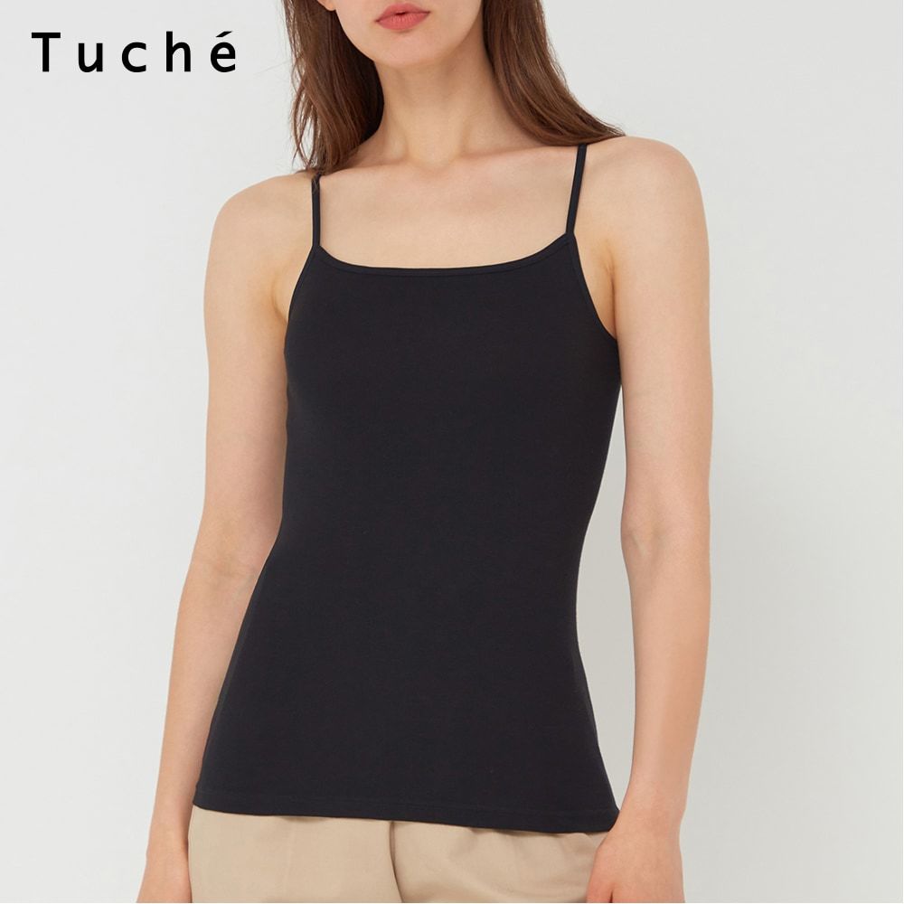 【Tuche COSME INTIMATE】天然美容成分を配合した、女性に嬉しい着るコスメインナー。1年通して着用できる本体コットン100％素材のキャミソールは、ワードローブと相性の良いシンプルなシルエット。背中が少し高めの設計になっている...