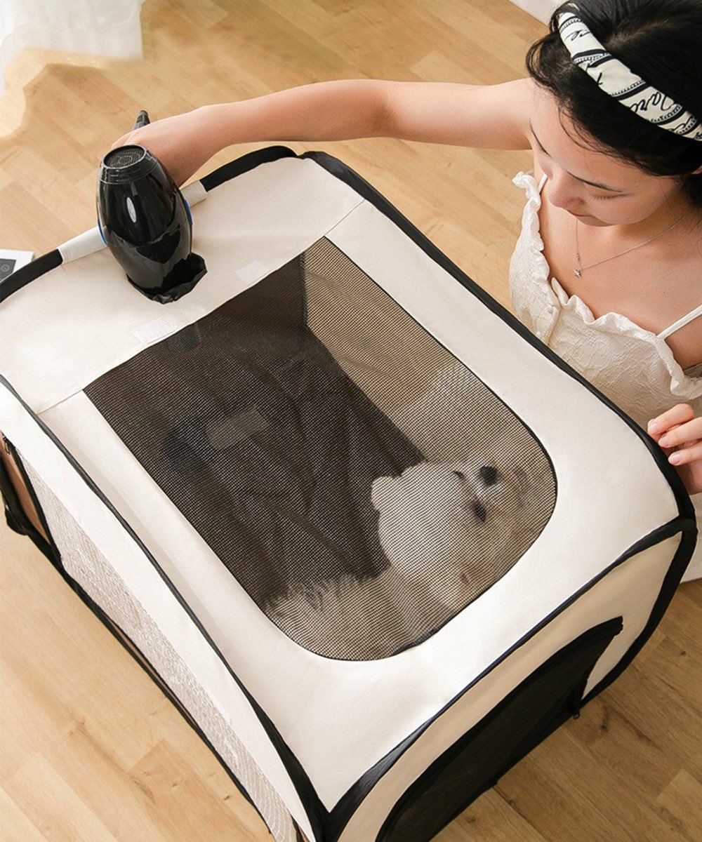 [型番:xpgCL2016a]通気性もバツグンのメッシュ素材を使用。愛犬の様子が一目でわかる。扉は巻き上げて、脱着テープで固定できる。 ペットがお風呂したら、乾燥時は体毛が乱れ飛ぶの悩みがあるか。逃げ回る悩みがあるか。こんな迷惑であれば、本...