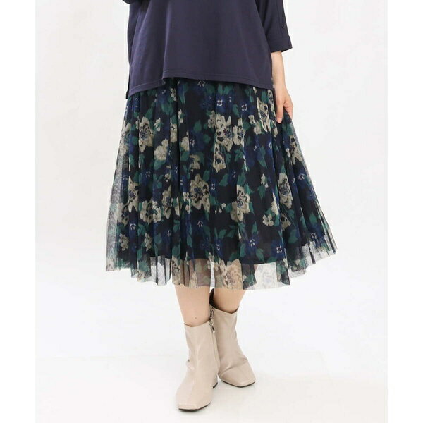 [型番：OLHKS07119]◆動きに合わせてふわふわとゆれる大人フェミニンスカート◆ 【デザイン】 トレンドのチュールスカート。 着回し易い落ち感のあるチュールにフラワープリントが華やかなアイテム。しっかりギャザーを入れ切り替えでシルエッ...