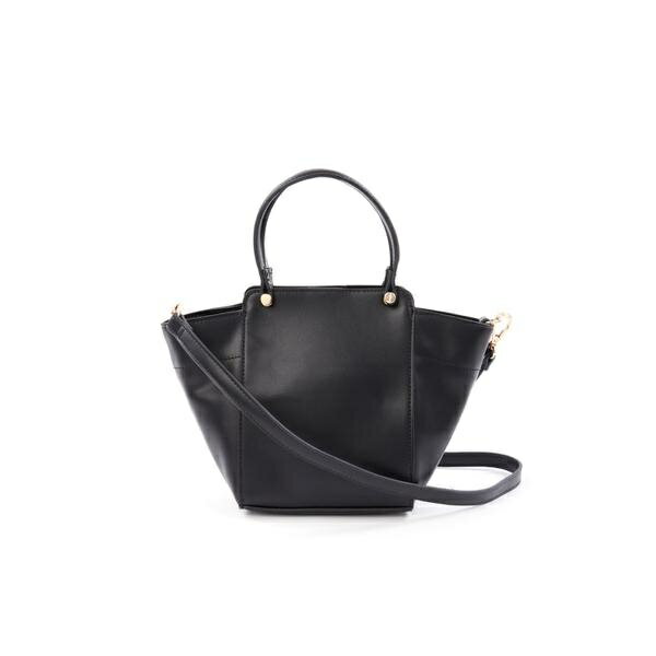 [型番：1034201002]台形フォルムに滑らかな質感が上品でおしゃれなバッグ。ショルダーストラップを使用すれば肩からもかけられ2WAYで使用でき、着こなしの幅が広がります。ファスナー式の内ポケットもあるので鍵やICカードなど貴重品を安心...