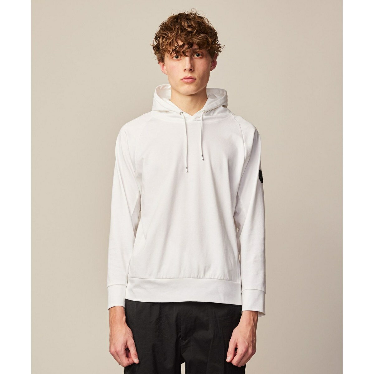 [型番：KK1HCM0650]【接触冷感性/速乾性/放湿性/男女兼用】ICE PACKリバー天竺パーカー■素材生地表側にはコンパクトコットンを使用し、裏側には特殊ナイロン糸ICE PEACK NYLONをプレーティングした二重組織。持続的な...