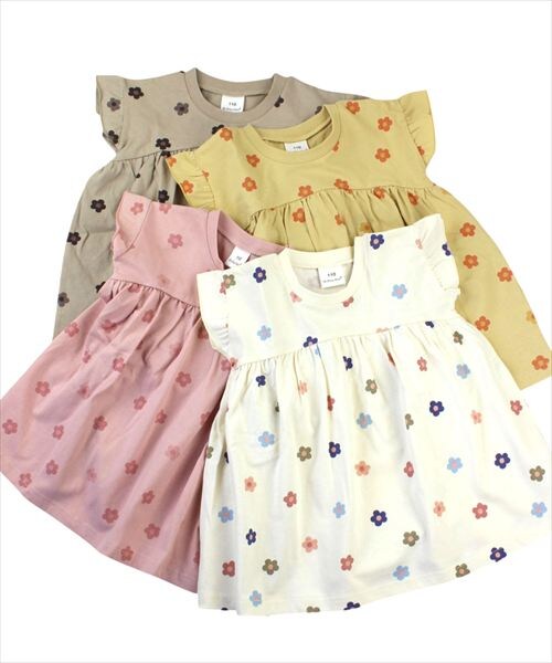 [型番:31333011]【綿100％】SiShuNon kids(シシュノン キッズ）の「レトロフラワーT」はレトロな小花柄が可愛い、カラーバリエーションが豊富でコーディネートしやすいアイテムです。姉妹お友達とお揃いにもおすすめです！サイ...