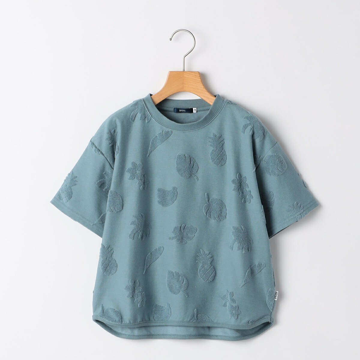 [型番：512320494]大人気のパイルジャカードTシャツが今年も登場！【素材特性】肌触りが良く吸水性にも優れているので、汗でべたつくこともなく、暑い季節にもぴったりなアイテムです。【デザイン】夏を連想させるフルーツやリーフを、ジャカード...