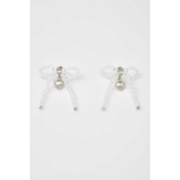 [型番：030ISY56-3561]【RIBBON CHARM P／EARRING】■POINT：今季トレンドのリボンモチーフの可愛らしいビーズピアス。■DETAIL：程よいサイズ感で付けやすく、動くたびに揺れるので、顔まわりを華やかな印象...