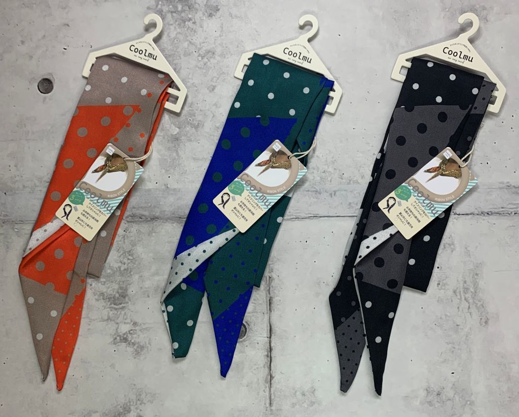 [型番:VISI-004]年々暑くなる夏の必須アイテム、アイスネックリングをオシャレにカバーするスカーフです。アイスネックリングだけだとオフィスではつけられないしちょっと恥ずかしいという声に、あるようでなかったカバースカーフが新登場！男女を...