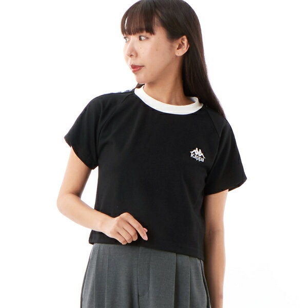 [型番:215681]テープデザインの半袖Tシャツです。スタンダードなシルエットとショート丈感が特徴です。■カラー：BK、WTサイズバスト着丈ゆき丈M92．048．036．0L96．050．037．0LL100．052．039．0※(　)で...