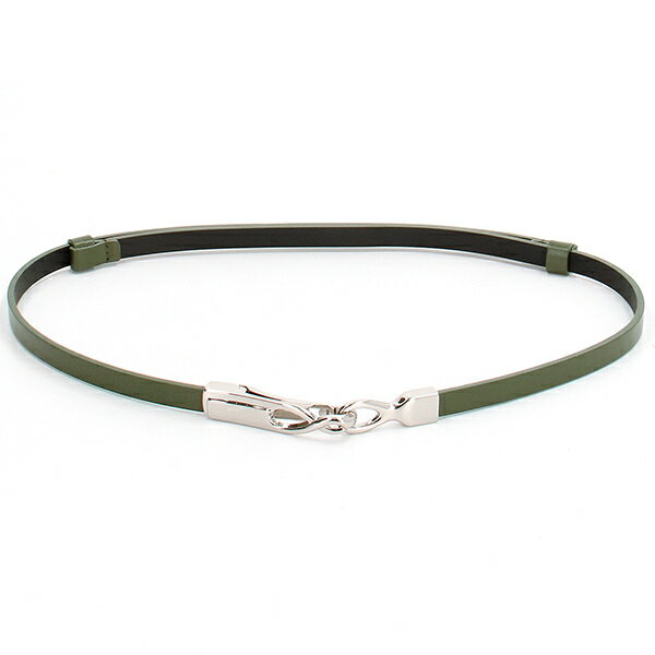 [型番:4592500710141]バックルはワンタッチ装着、デザインはシャープな印象のベルトです。帯は10mmの細い幅となっており、ワンピースなどのウエストを引き締めるアイテムとして最適です。ベーシックな無地を8色取り揃えており、ウエスト...