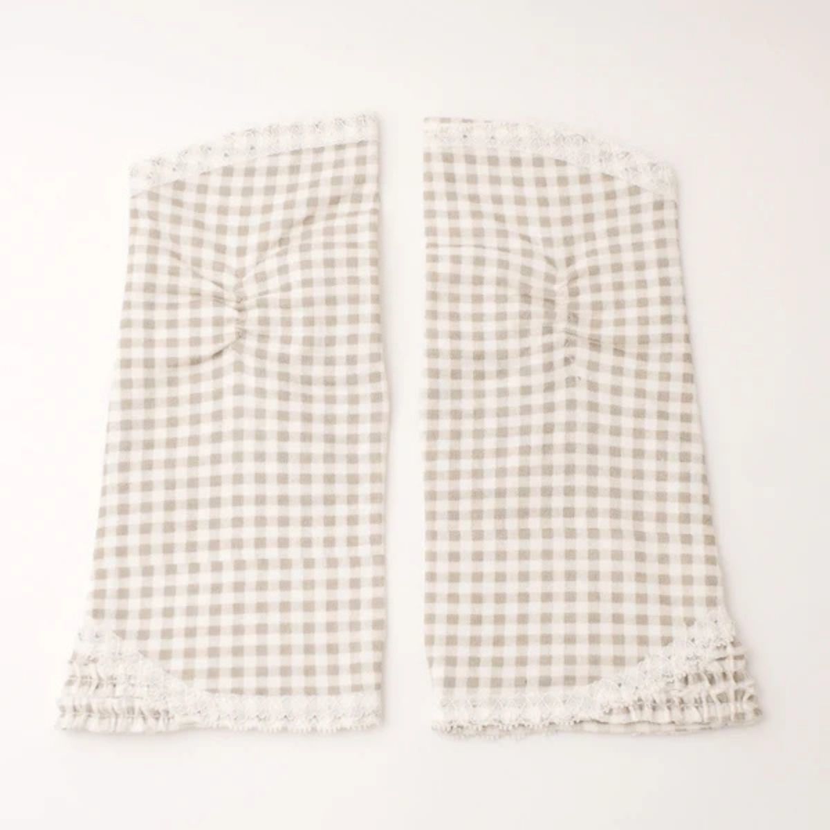 [型番:S039]ギンガムチェックにレースをプラスして、カジュアル感の強めな印象を抑えたデザイン。指先が使えるタイプなので、スマホを操作したり手作業が容易になります。ショートタイプ。滑り止め付き。■カラー：グレー、ネイビー、ブラックフリー※...