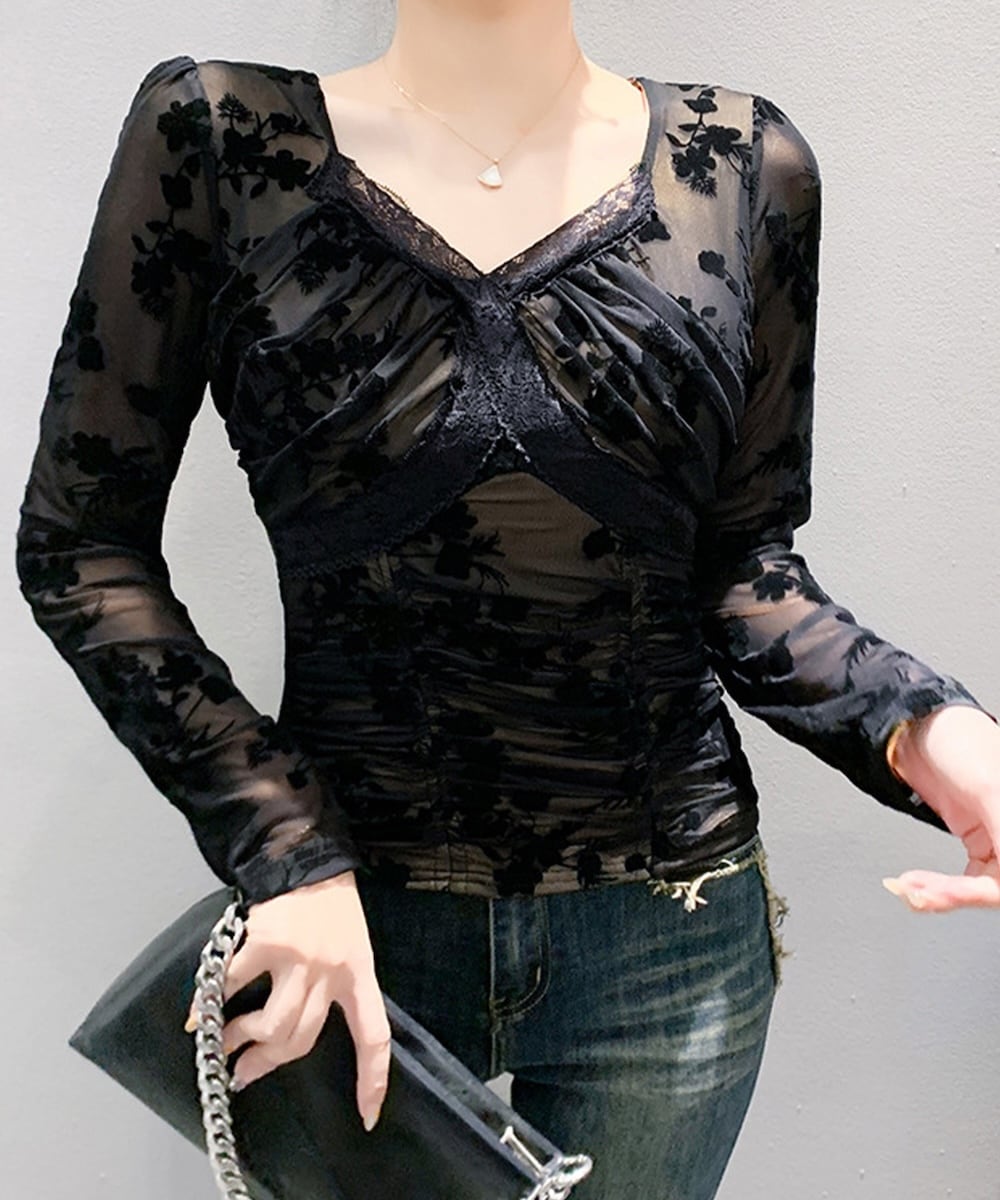 [型番:jsych8043a]バスト部分のクロスデザインとタイトなシルエットが Jasmineらしく、コーデのアクセントに。 程よく伸縮性のある素材で動きやすく、ストレスフリーな着心地。 女性らしくきれいなボディラインを演出します。スキニー...