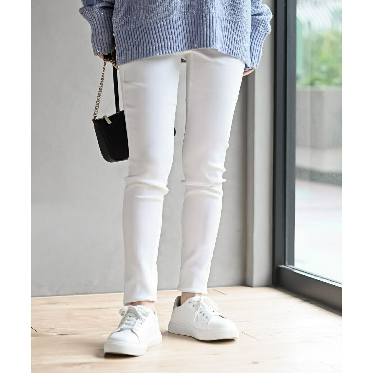 [型番：1240900283]★2025/AW　NEW★あると便利な1枚！ストレッチスキニーパンツチュニックやワンピース、丈が長めのトップスなどと合わせるのに最適なスキニー。ほどよくフィットするシルエットがすっきりとしたスタイリングに仕上げ...