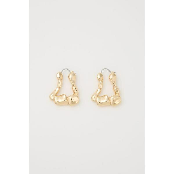 [型番：030IAY56-2331]【DEFORMATION HOOP P／EARRING】■POINT：凹凸のテクスチャーがエッジの効いたデザイン性の高いフープピアス。■DETAIL：歪なスクエアフープの個性的なデザインが耳元でスタイリッ...