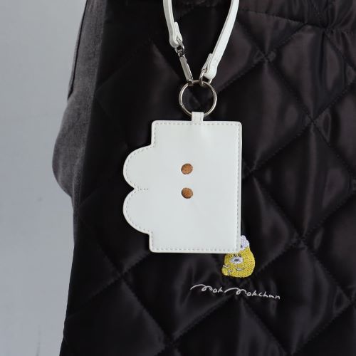 [型番:M2500045]とってもキュートなでウサのパスケース。ストラップ付きなので、アクセサリー感覚で楽しめます。■カラー：＊＊※(　)で表記されている数字はヌードサイズです。ヌードサイズとは衣服を身につけない身体のサイズです。お客様ご自...