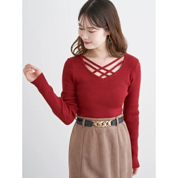 [型番：25560756314]フロントのクロスしたデザイン×ラメニットが女性らしさを演出する華やぎプルオーバー■ポイント・フロントのクロスデザインがアクセントになり、シンプルなのにオシャレ度の高いアイテム。・ラメ入りのリブニット素材で仕立...
