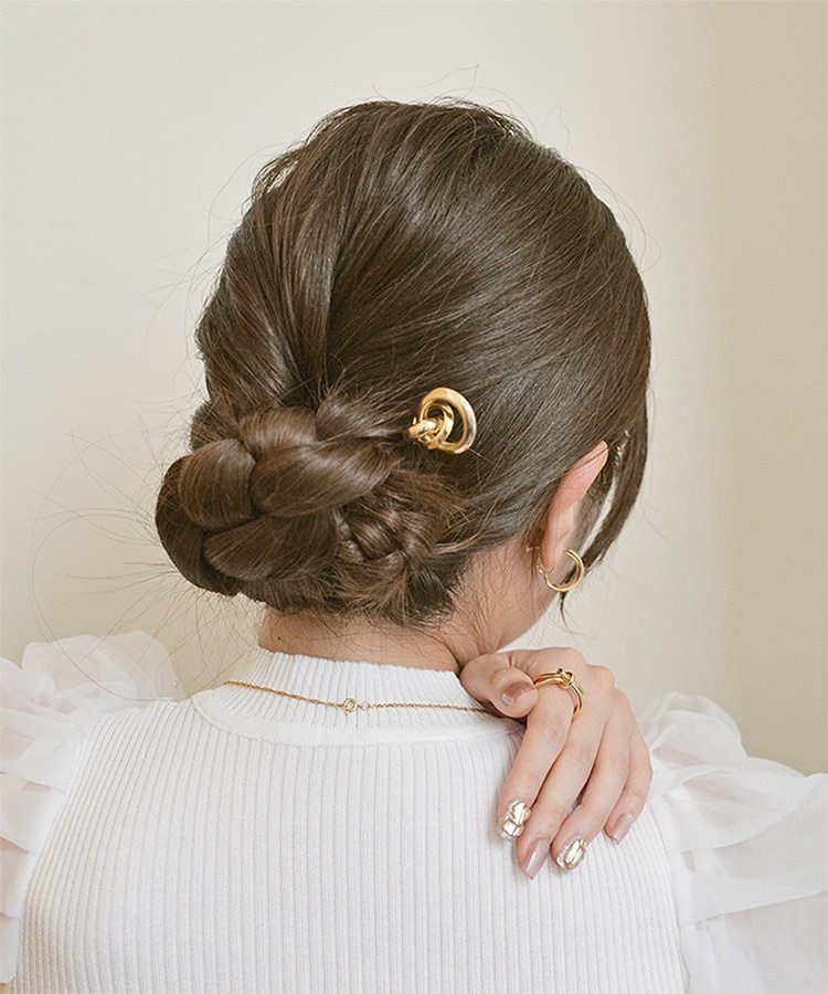 【styiro】いつもの毎日がよりわくわくする彩を提案します。 ”styiro”とは、フランス語で鉛筆を意味する【stylo】と彩【iro】を合わせた《彩（色）鉛筆》の意の造語。 『いつものコーディネートにも、色鉛筆の箱を開けたときのわくわ...