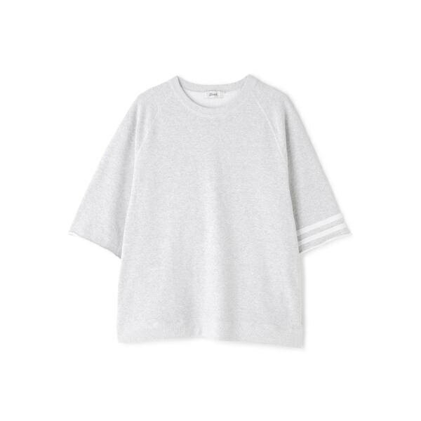 [型番：7845232249]KiEMAゆったりとしたシルエットのハーフスリーブスウェットシャツ。両サイドにポケット、5分丈の切りっぱなしの袖に片袖だけラインがあしらわれています。紡績・編み・加工の全てが日本生産の裏毛で、表糸に16／1空紡...
