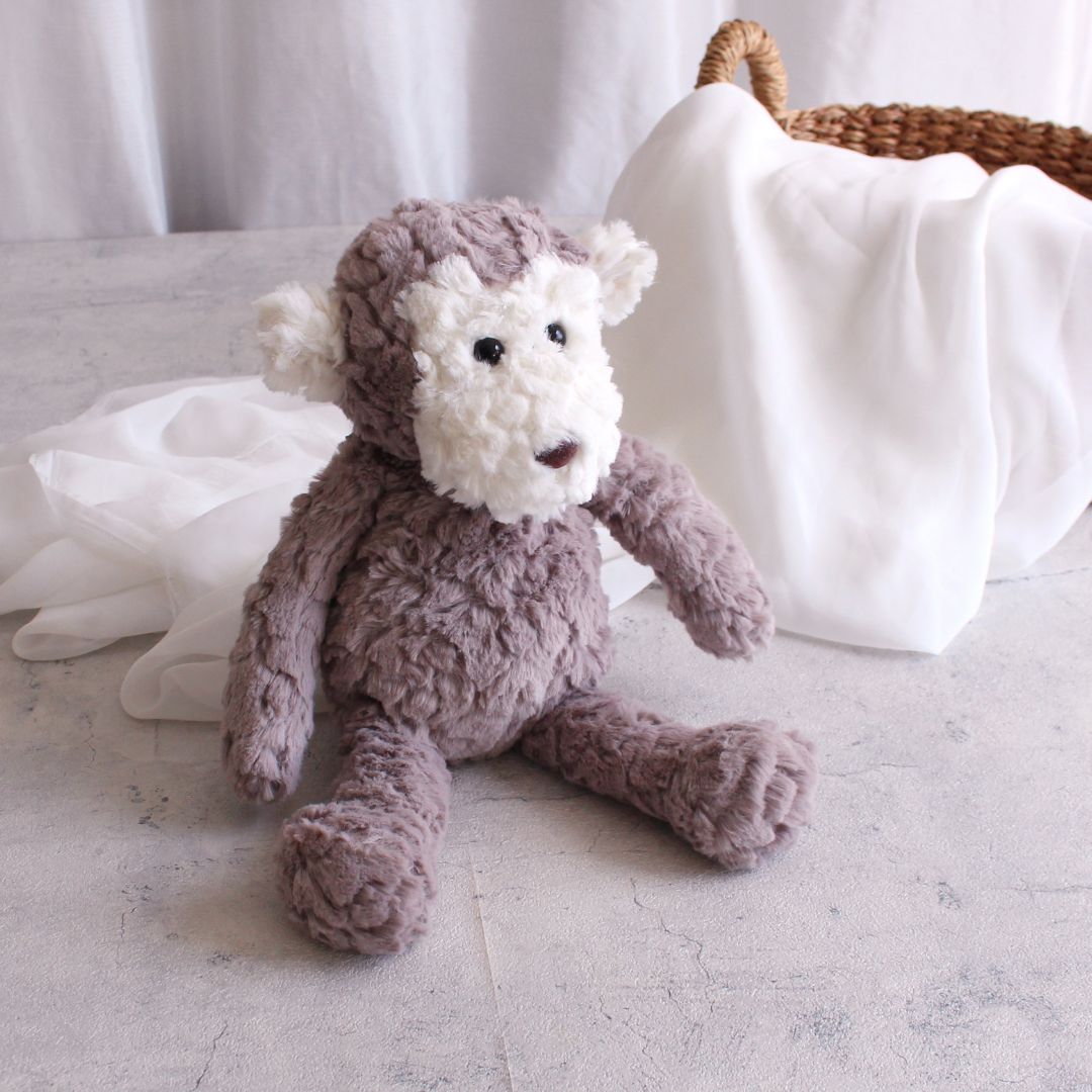 [型番:mf101]赤ちゃんのファーストトイにぴったりの、安心安全なぬいぐるみが登場！ふわふわで優しい触り心地と、もこもこのフォルムが抱っこしたくなる可愛らしさ。食品衛生法の国内試験をクリアした安全素材を使用しているので、赤ちゃんが口に入れ...