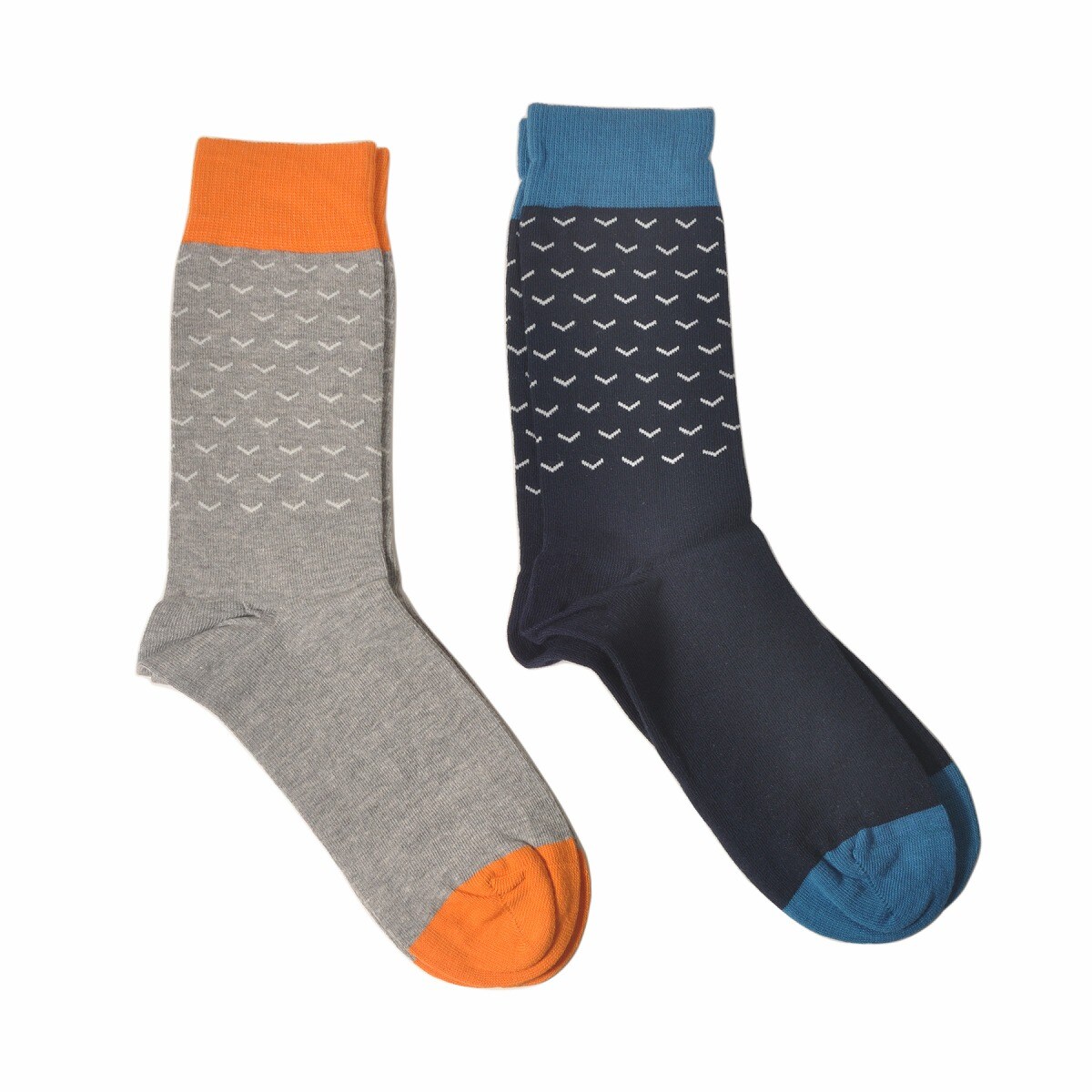 [型番:POINTER SNOW]コペンハーゲン発のデモクラティックソックス。他の北欧系のソックスブランドと違ってさり気ないシャレ感が。。。古き良きオーセンティックスポーツソックス風のヘビーウェイトでくたッとした見た目も新鮮です。コットンの...