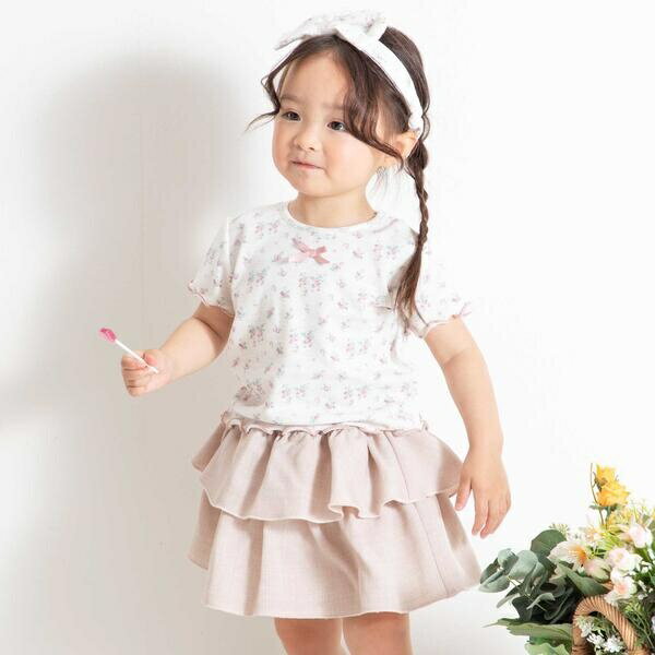 [型番：1122-84008]-26SS-3点セットでコーディネートが完成する女の子セットアイテム。■デザインTシャツは優しい小花柄に合わせた、胸元のリボンと端のメロウフリルのカラーがポイントになっています。Tシャツとヘアバンドは同じ花柄の...