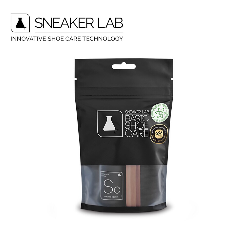 [型番:S-LAB-B-K]ボトルタイプのスニーカークリーナーとブラシがセットになったお得なキットはギフトにもオススメ。汚れをかき出すのに理想的なリサイクルブラシは、クリーナーと組み合わせて使うと、より効果的です。※ブラシを強く擦ると素材を...