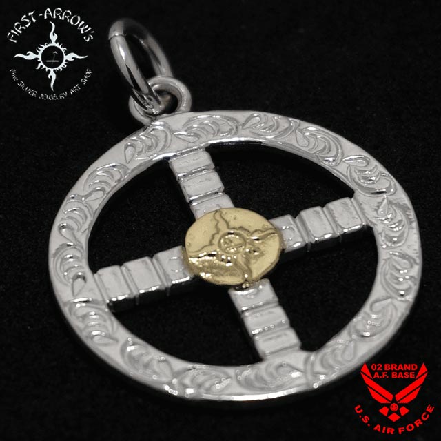 ●FIRST ARROW'S(ファーストアローズ)の商品一覧はコチラ！！ ●当店のトップページはコチラから！！ 　●商品説明 ●商品名 ファーストアローズ K18付 メディスンホイール ペンダントトップ FIRST ARROWS p-159...