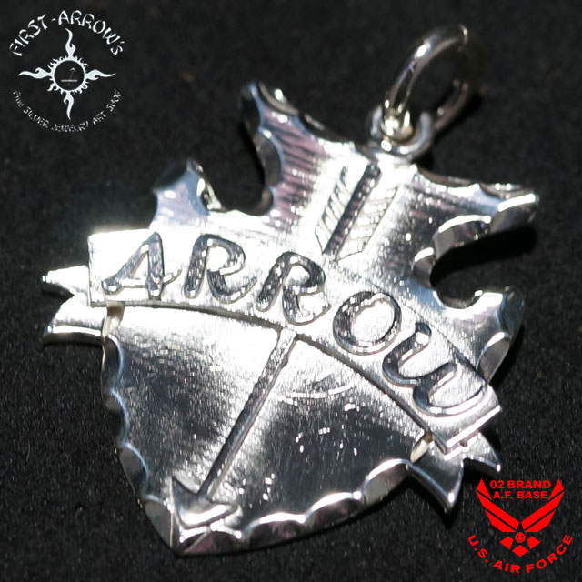 ●FIRST ARROW'S(ファーストアローズ)の商品一覧はコチラ！！ ●当店のトップページはコチラから！！ 　●商品説明 ●商品名 ファーストアローズ SV ARROWMETAL Lサイズ 矢じり ペンダントトップ p-749 ●キーワ...