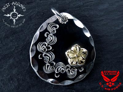 ●FIRST ARROW's(ファーストアローズ)の商品一覧はコチラ！！ ●当店のトップページはコチラから！！ 　●商品説明 ファーストアローズの作品は、見えない部分・細かい部分まで丹念にに仕上げられていて、このこだわりが大胆かつ繊細という...