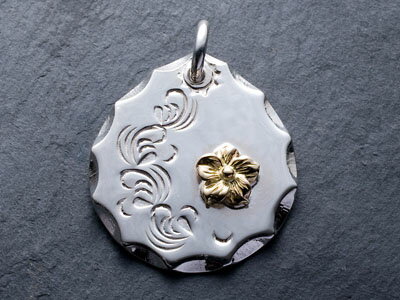 ●FIRST ARROW's(ファーストアローズ)の商品一覧はコチラ！！ ●当店のトップページはコチラから！！ 　●商品説明 ファーストアローズの作品は、見えない部分・細かい部分まで丹念にに仕上げられていて、このこだわりが大胆かつ繊細という...